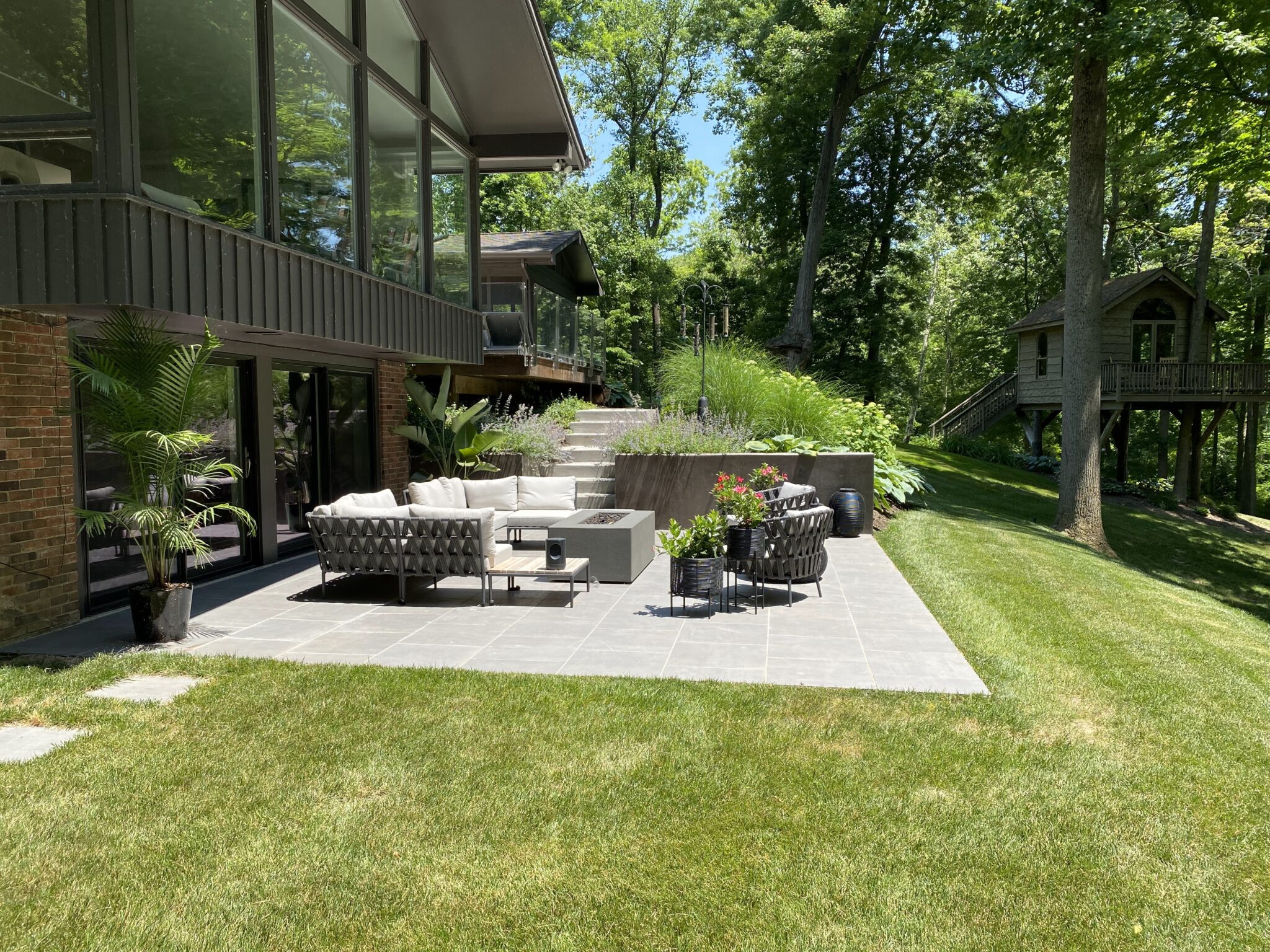 Designing for All Seasons: Year Round Landscape Plans That Thrive ...